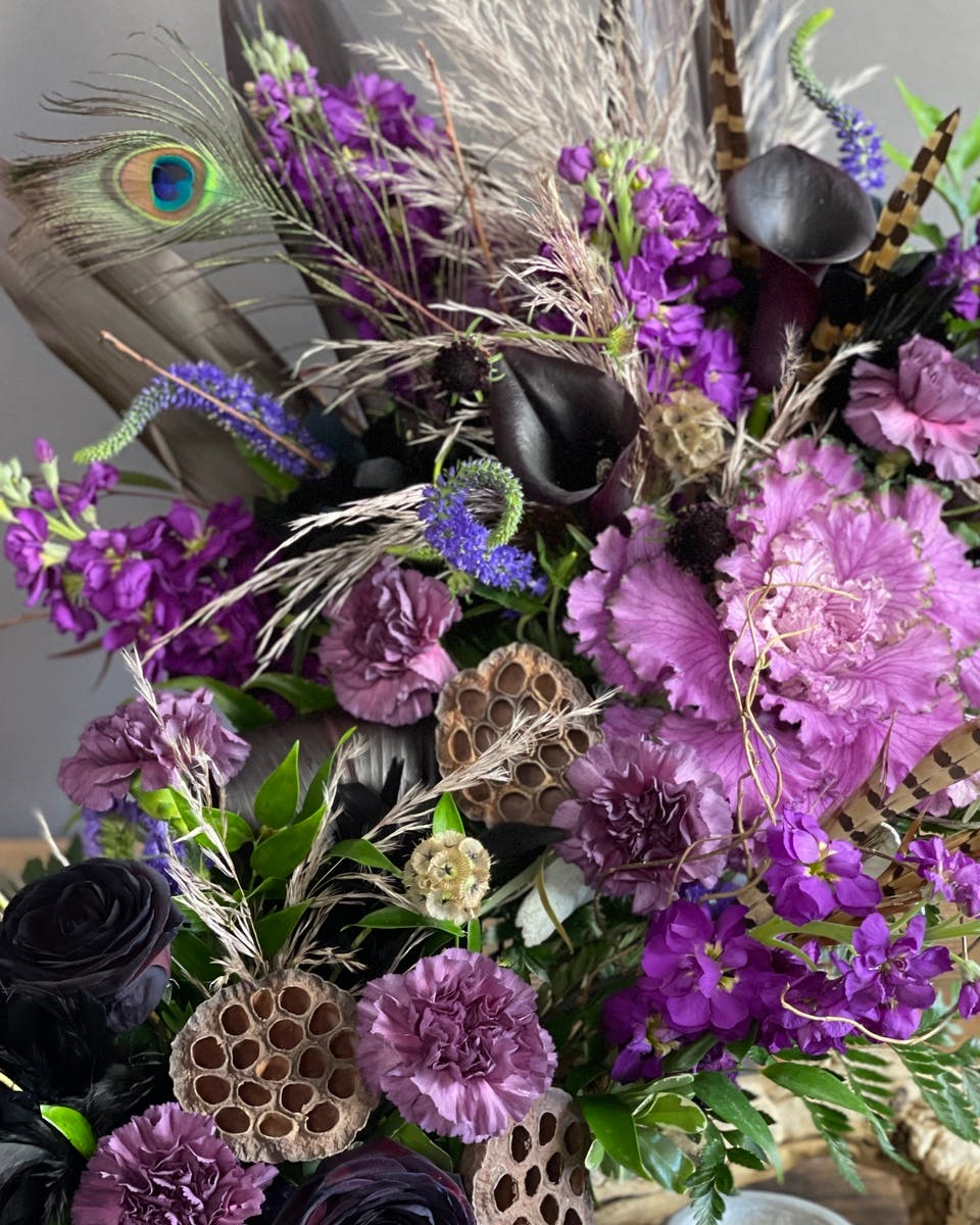 Raven - Designer's Mix | Baltimore - Annapolis (MD) Same-Day Flower ...