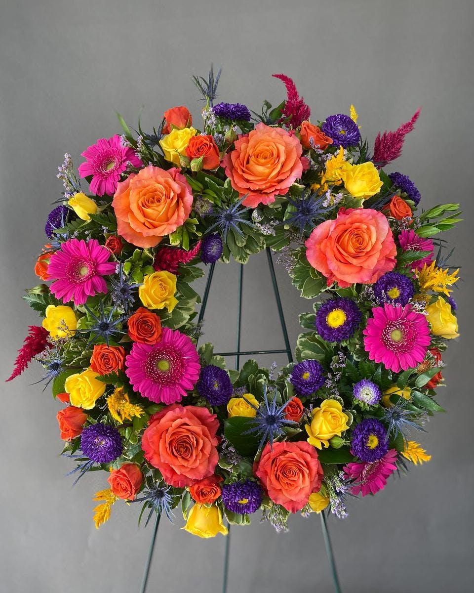 Vibrant - Wreath | Baltimore-Annapolis (MD) Sympathy Flowers | WildFlower
